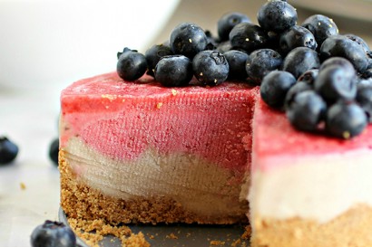 Frozen Banana Berry “Cake” | Tasty Kitchen: A Happy Recipe Community!